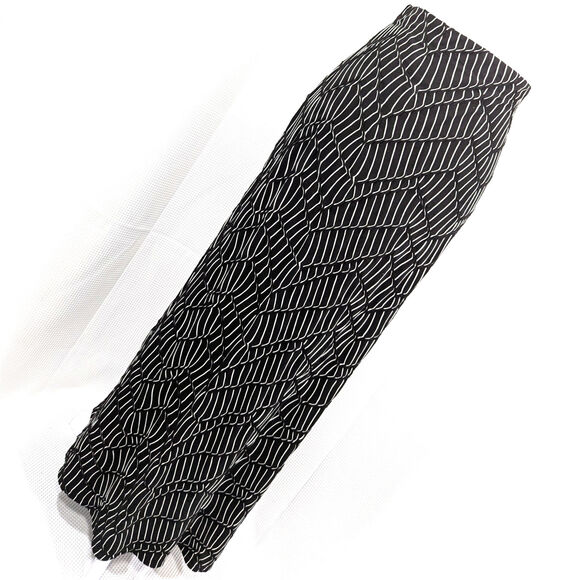 Chico's | Skirts | Nwot Chicos Black White Knit Jersey Pinched Texture ...